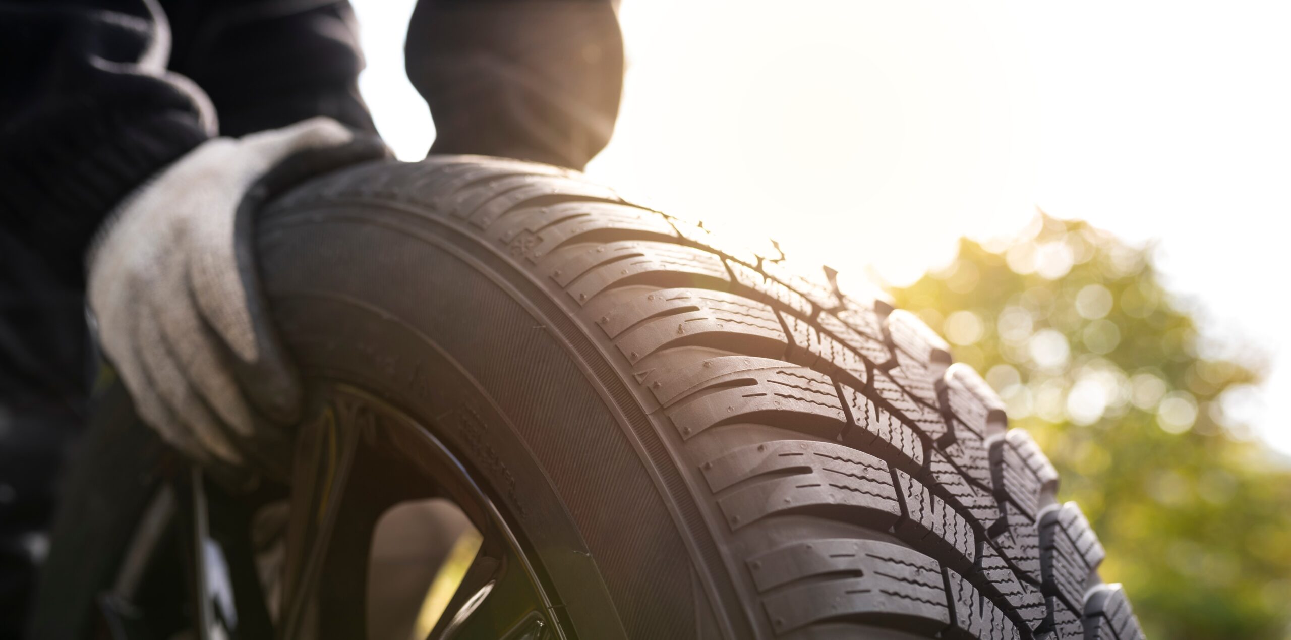 Tire Season—The Best Time to Put on Summer Tires - NAPA AUTOPRO